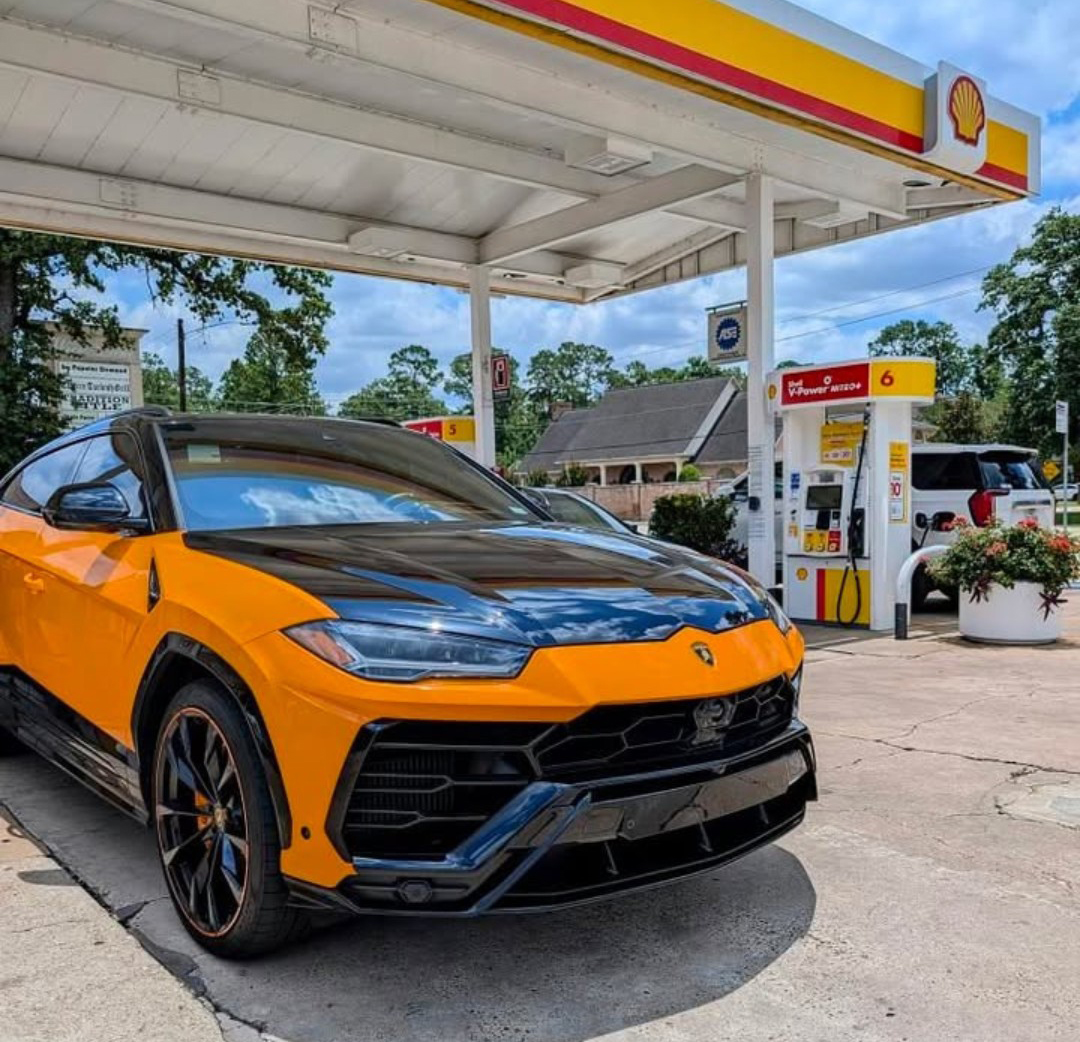 Where to Service Your Luxury Car in Houston, TX